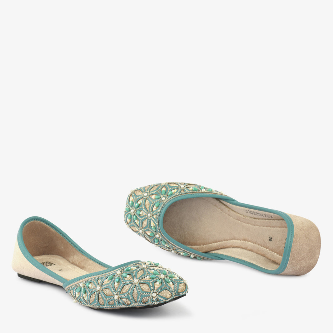 ECS - Buy Ladies Shoes, Apparels, Bags & Accessories